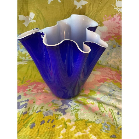 Accents | Twotoned Handkerchief Vase Black And White Glass Wavy | Poshmark